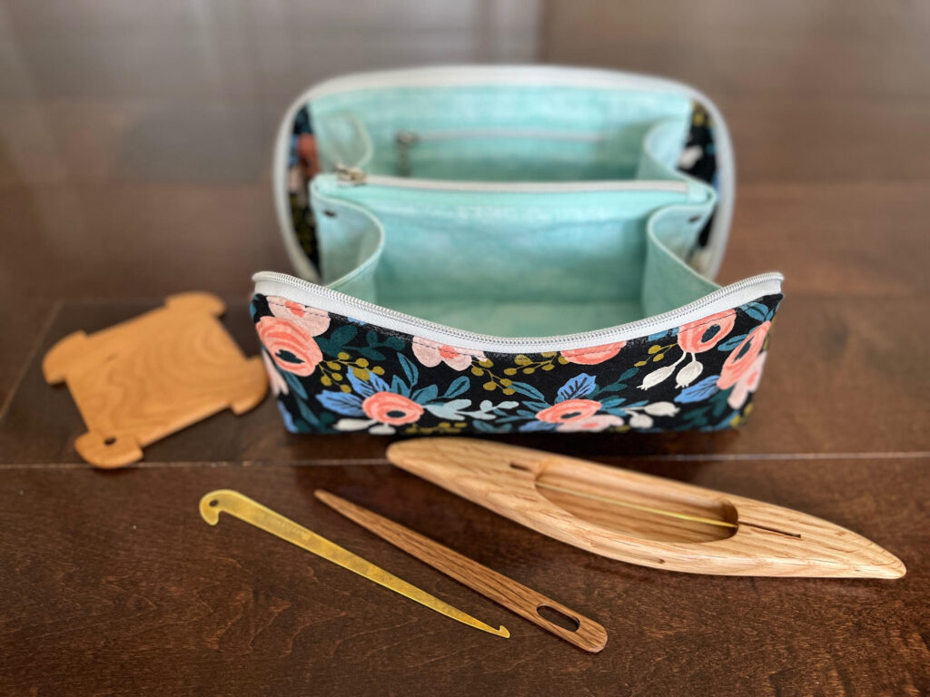 Spring Roll Pouch – Tester Inspiration – Love You Sew